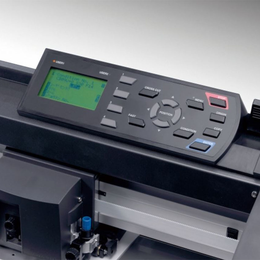 Graphtec FC8600-160 : Le traceur de découpe le plus performant.